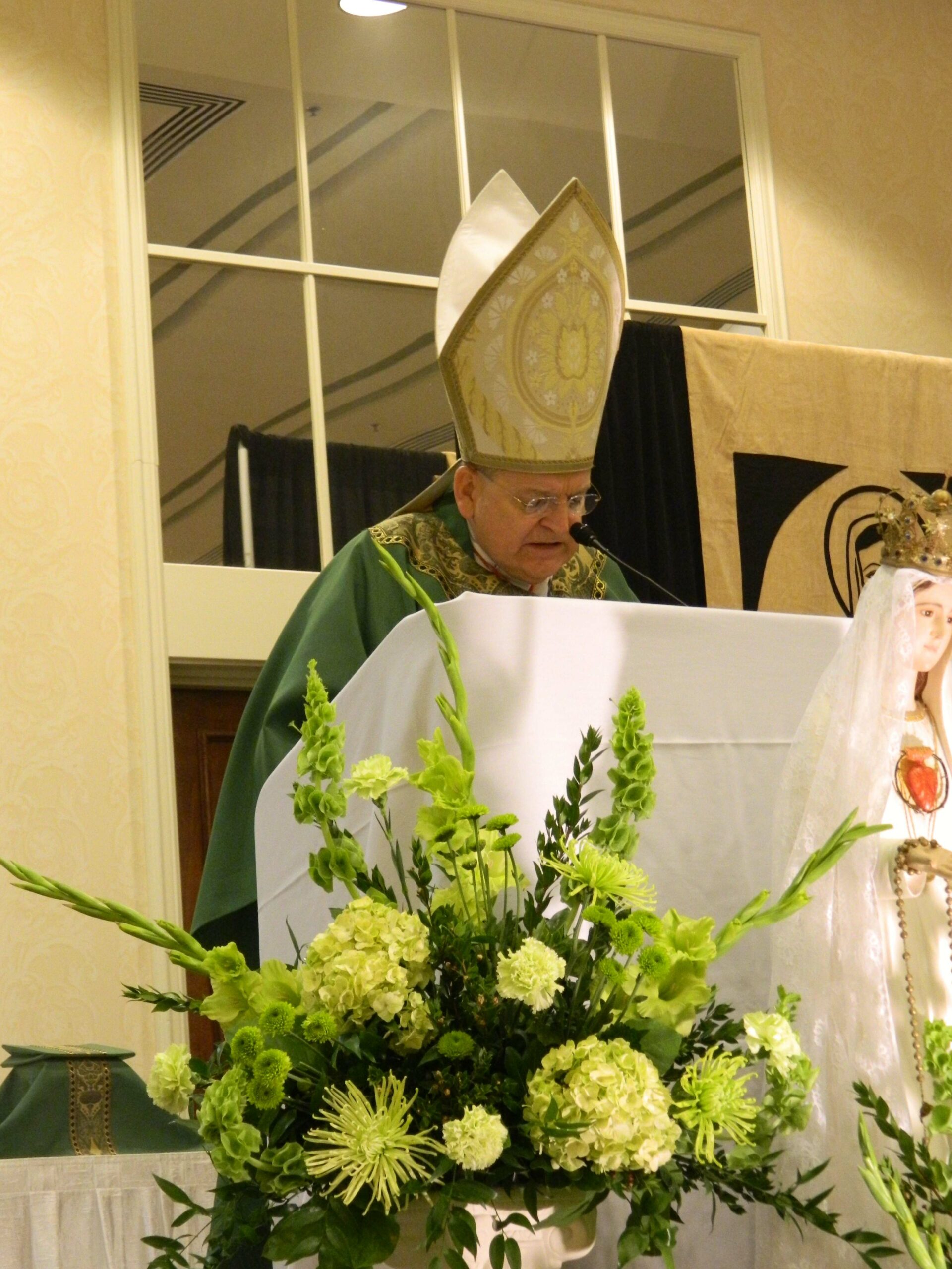 Cardinal Burke encourages faithful to pray for vocations - The Record ...