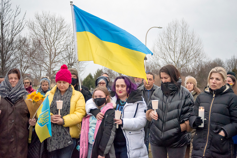 Community gathers to pray for Ukraine - The Record Newspaper