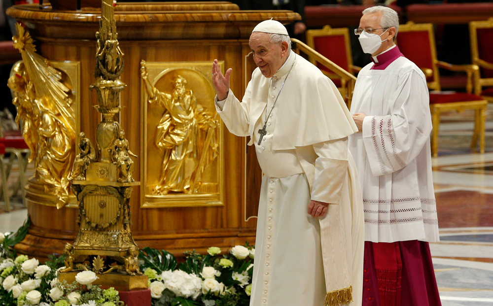 God's mercy brings joy, comfort to those in need, pope says - The ...