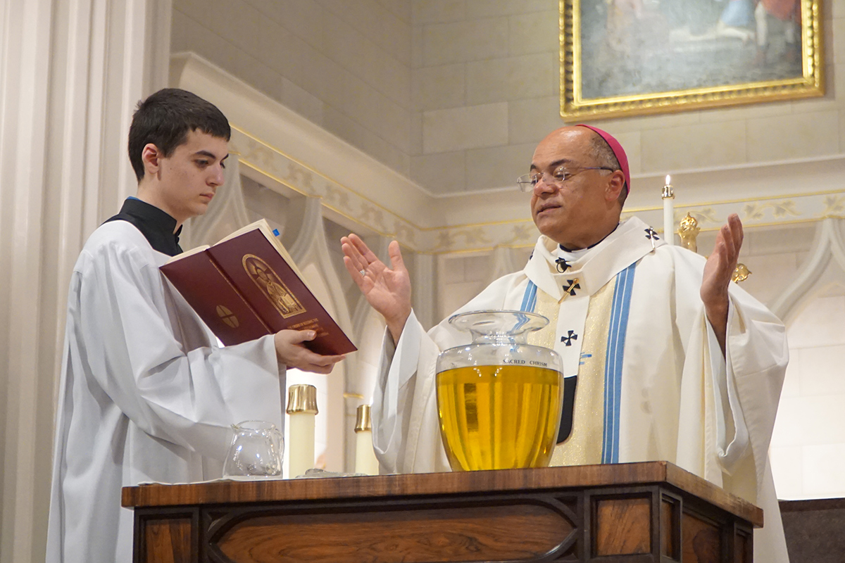 Chrism Mass celebrates ‘union and unity’ of local church - The Record ...