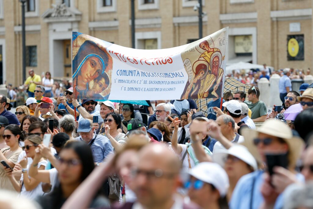 Pope asks Catholics to welcome everyone, create communion - The Record ...