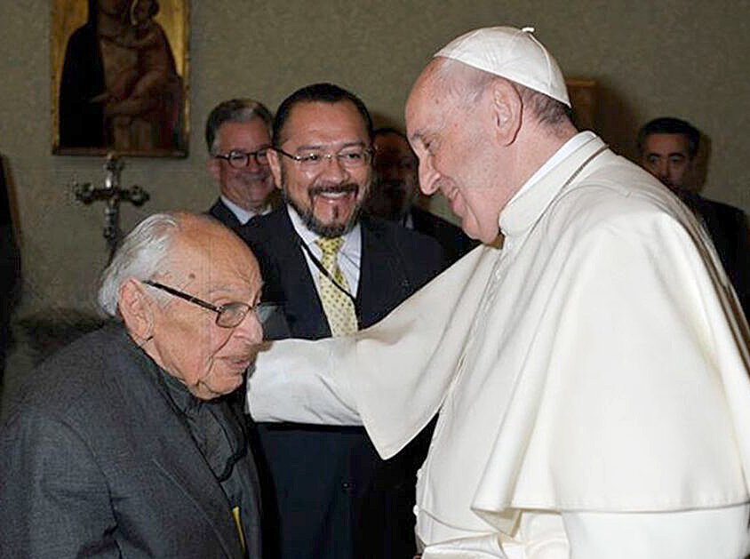 Pope Francis bids farewell to Father Gustavo Gutiérrez: 'a great man, a ...